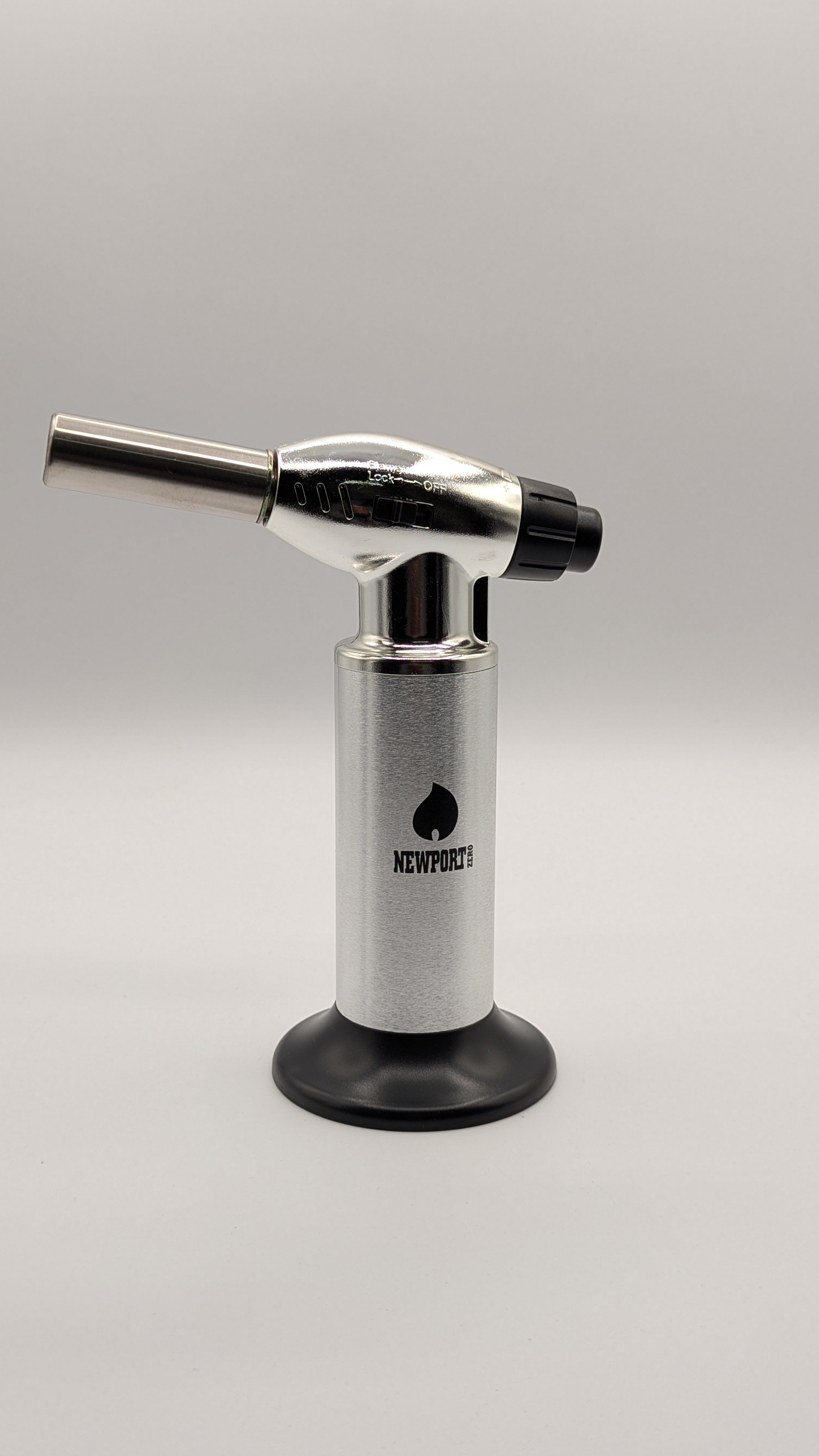 Newport Zero Torch – Blue Eyes Inc.